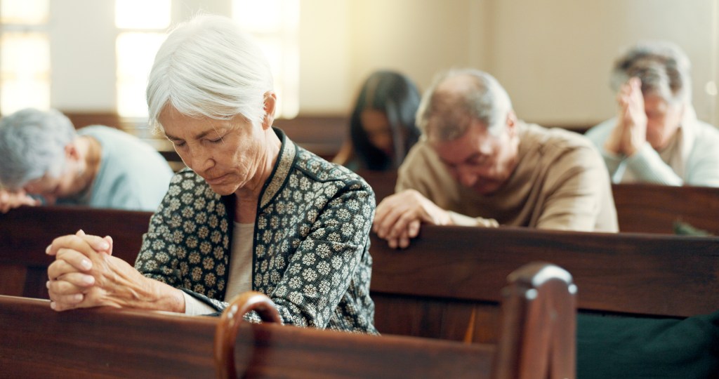Build a Holy Atmosphere in Church : Mindful Christian Year